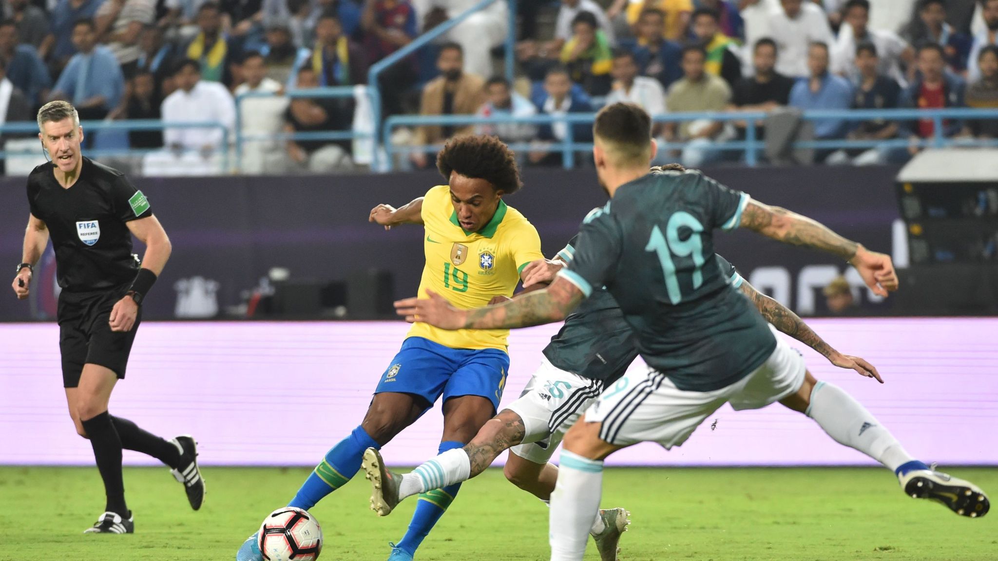 Brazil 0-1 Argentina: Lionel Messi scores on winning return after ...