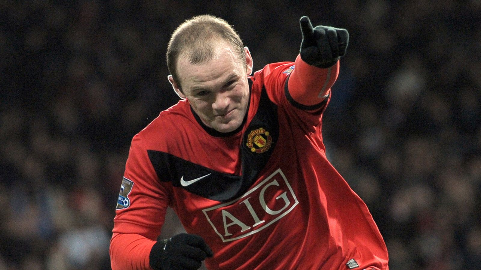 Wayne Rooney a 'proud dad' after son Kai signs for Manchester United ...