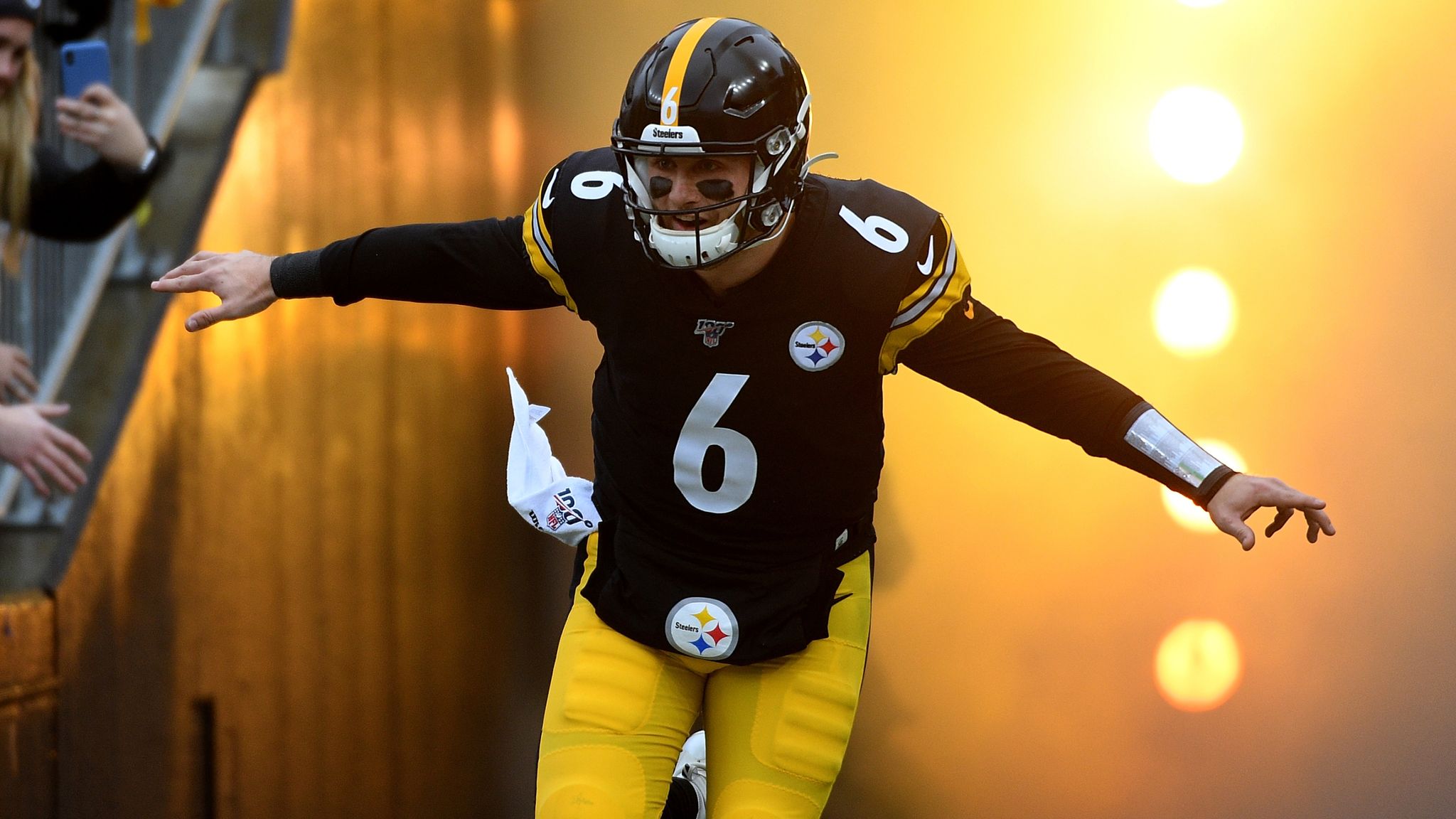 Devlin 'Duck' Hodges: What's the story behind Pittsburgh's quarterback ...