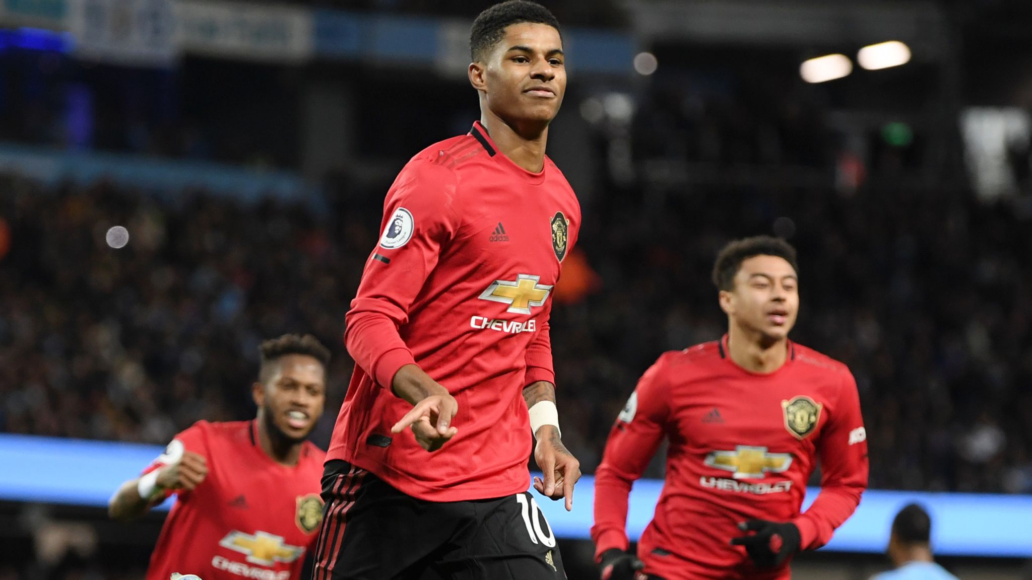 Manchester City 1-2 Manchester United: First-half United magic leaves City 14 behind Liverpool ...