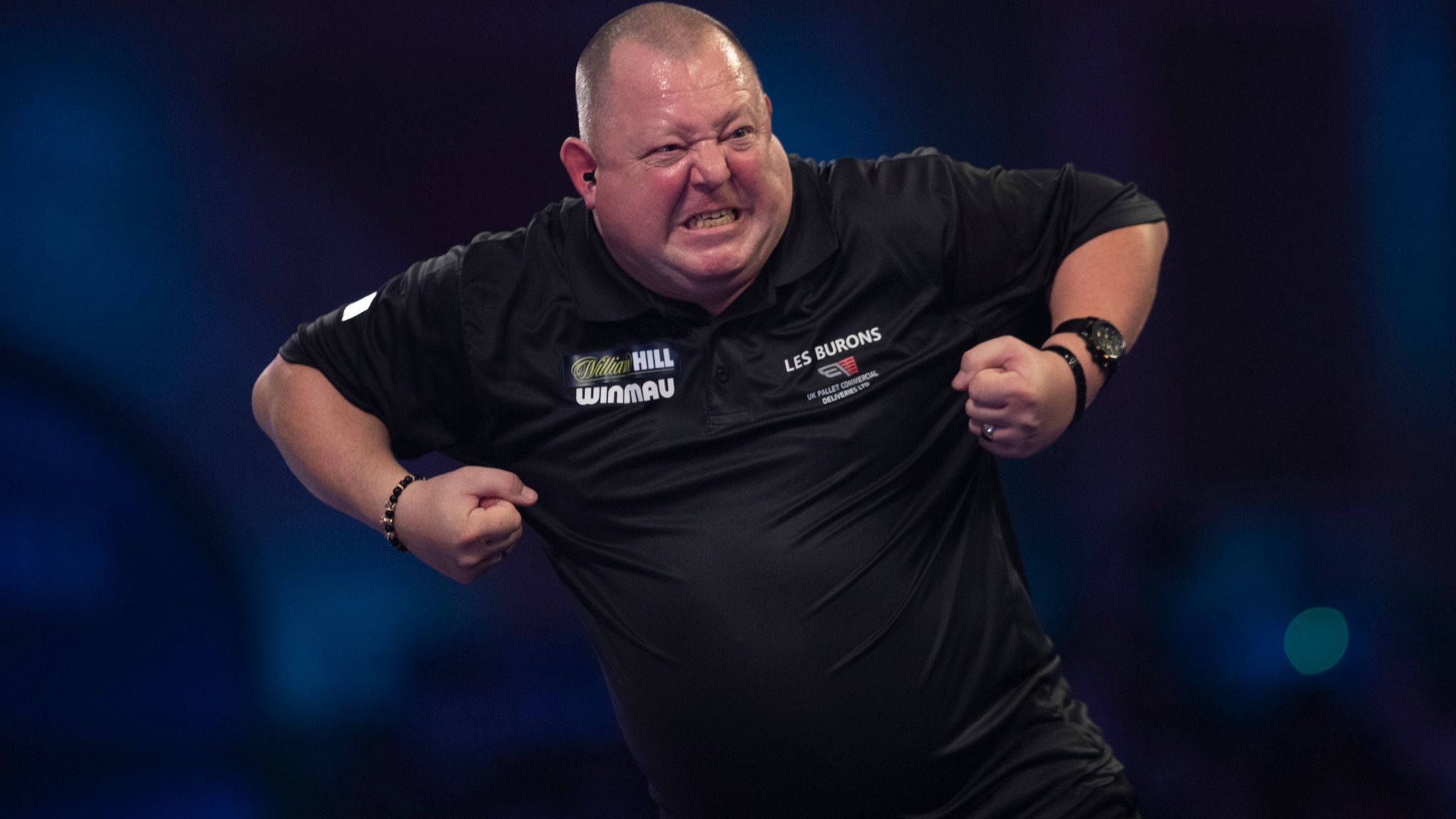 Peter Wright survives scare while Nathan Aspinall wins at World Darts ...