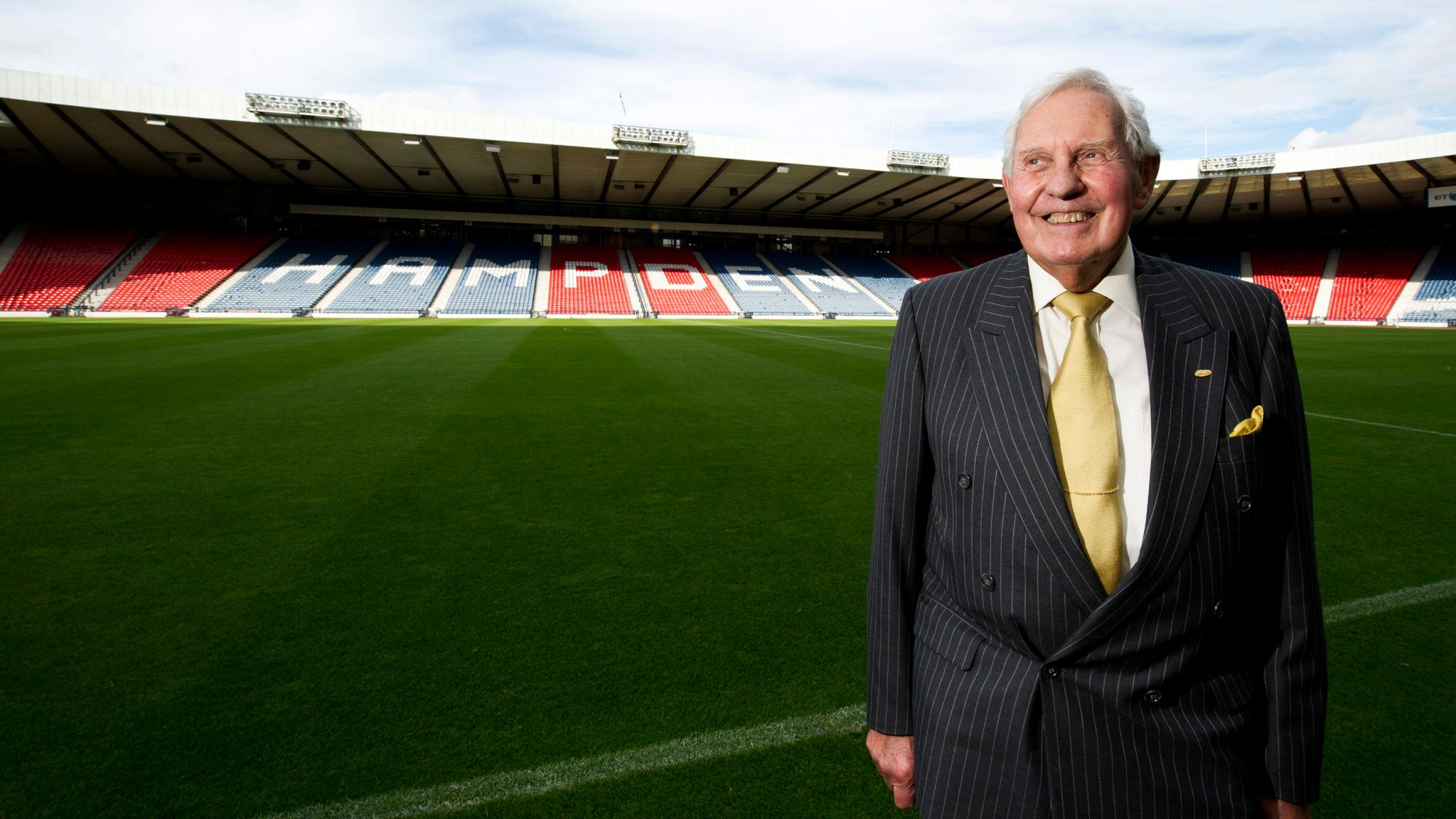 Bobby Brown: Scotland and Rangers legend dies aged 96 | Football News ...