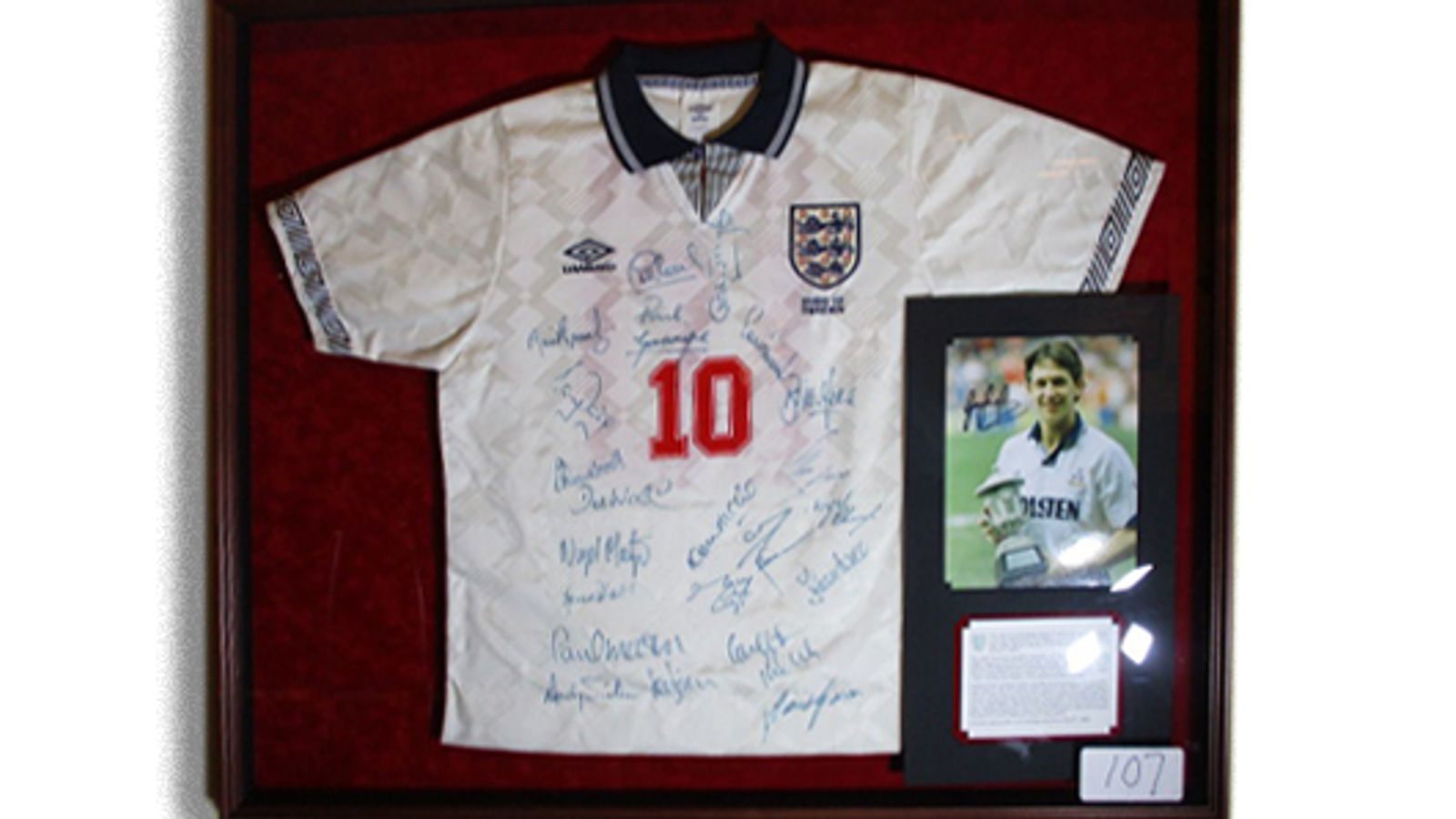 Gary Lineker's last ever shirt on sale as part of £383k football ...