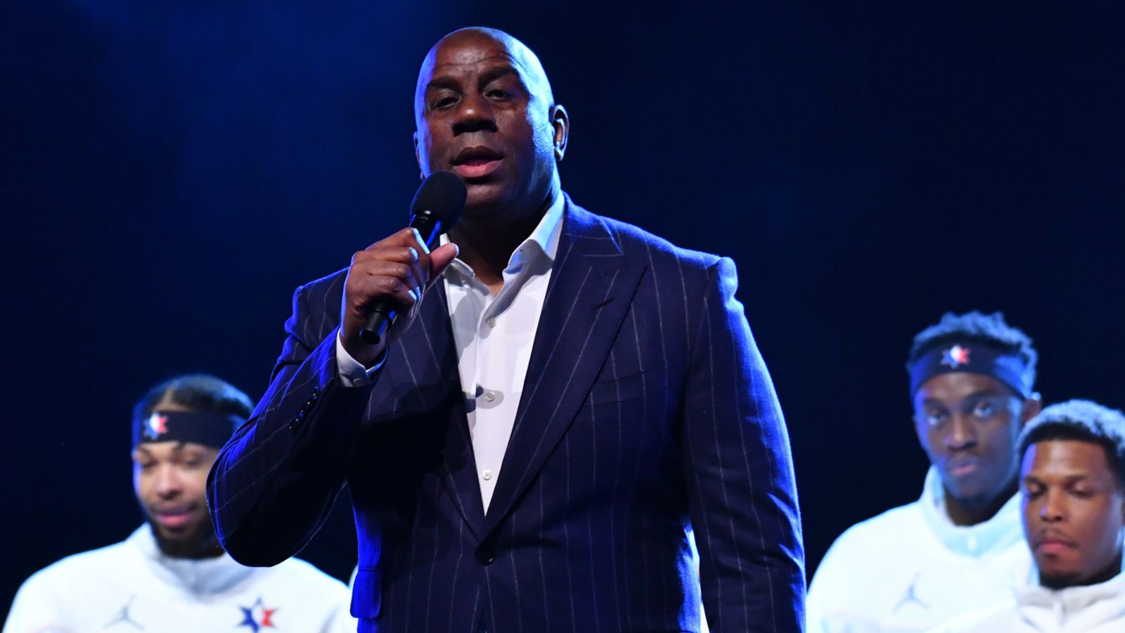 Magic Johnson leads emotional All-Star tribute to Kobe Bryant and David ...