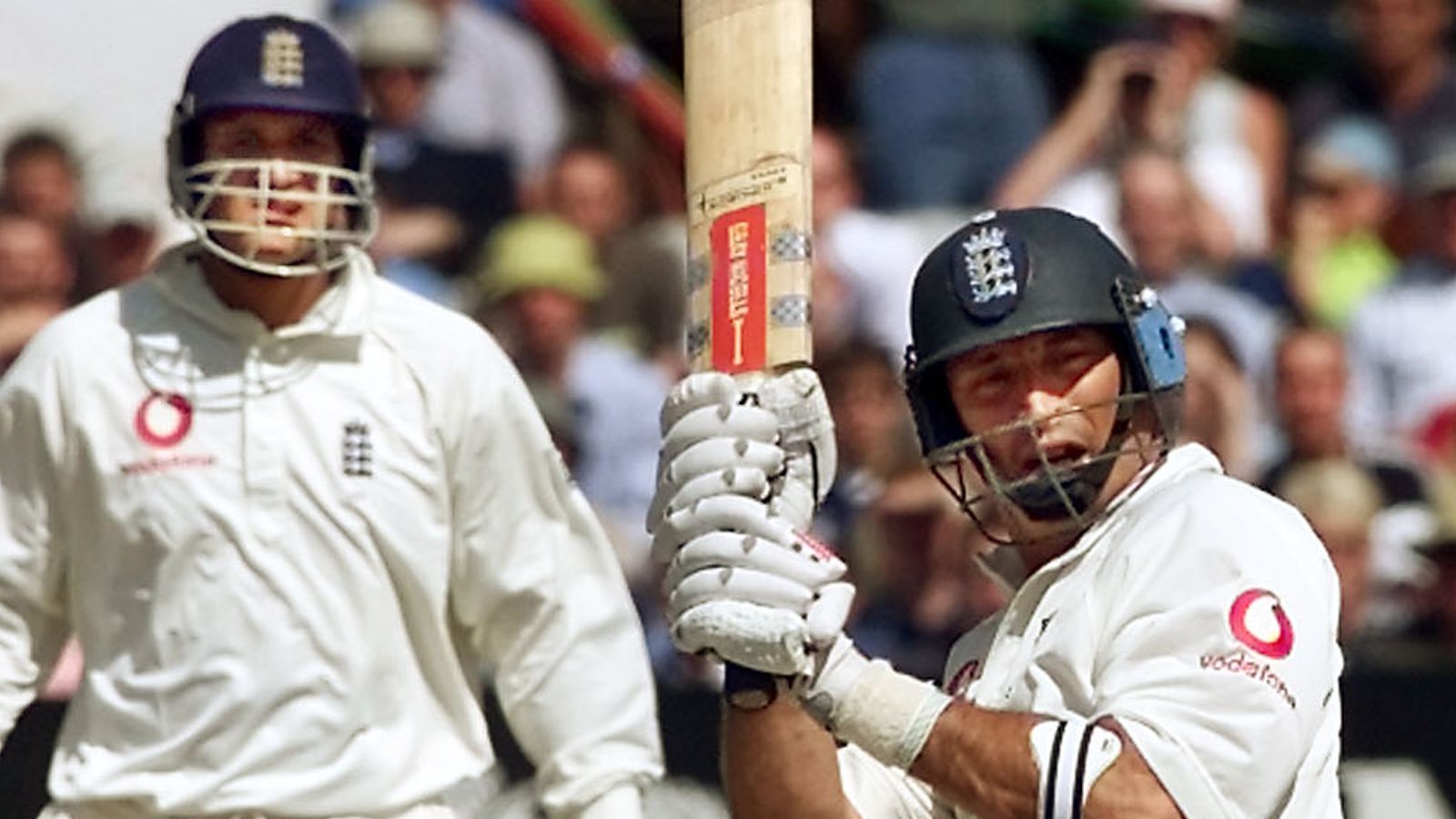 Throwback Thursday: Mark Butcher floors Australia in 2001 Ashes Test ...