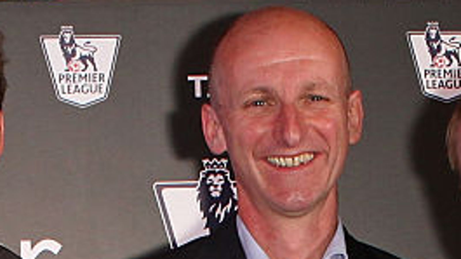 Premier League referees set to receive bonus | Football News | Sky Sports