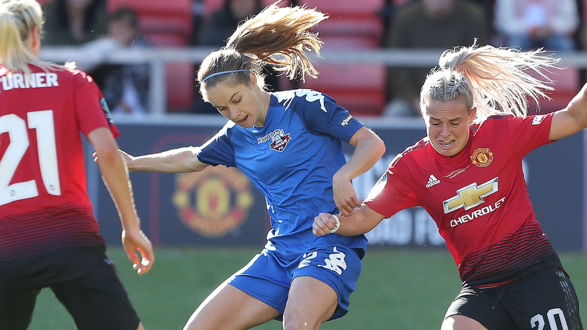 Hope Solo and Maggie Murphy continuing fight for equal pay in football ...