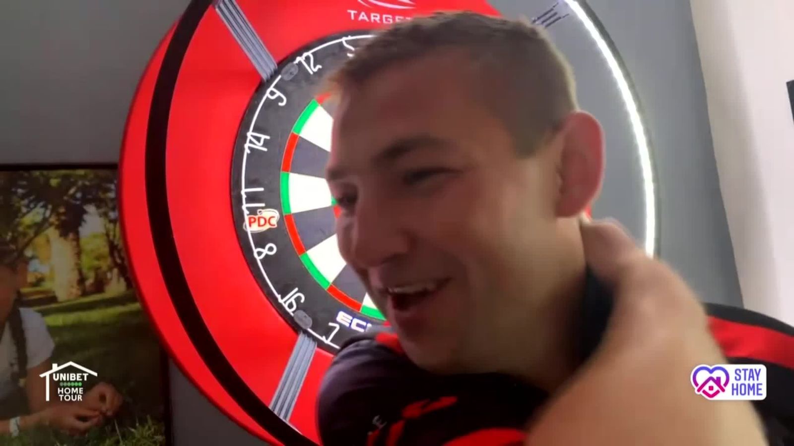Aspinall wins with 97 checkout | Darts News | Sky Sports