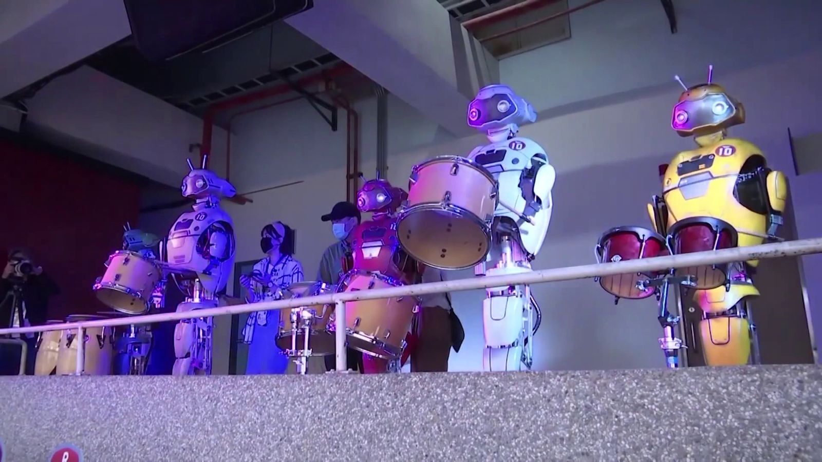 Robots replace fans at Taiwan baseball game! | Baseball News | Sky Sports