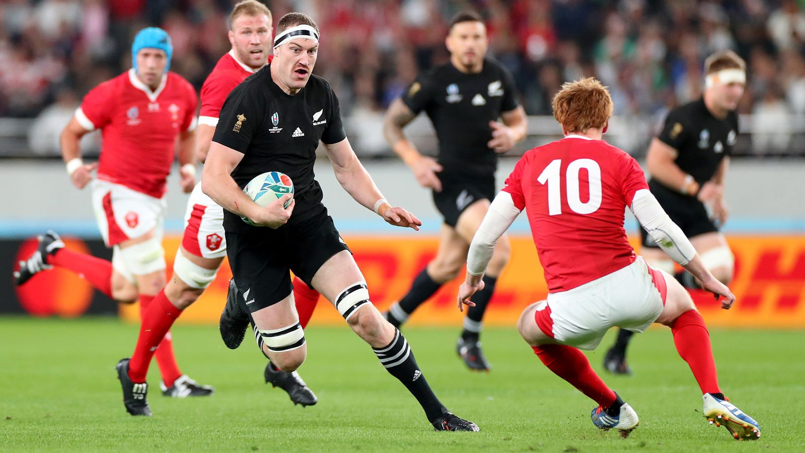 Miles Harrison's Rugby Fantasy Land: No 4 - Colin Meads vs Brodie ...