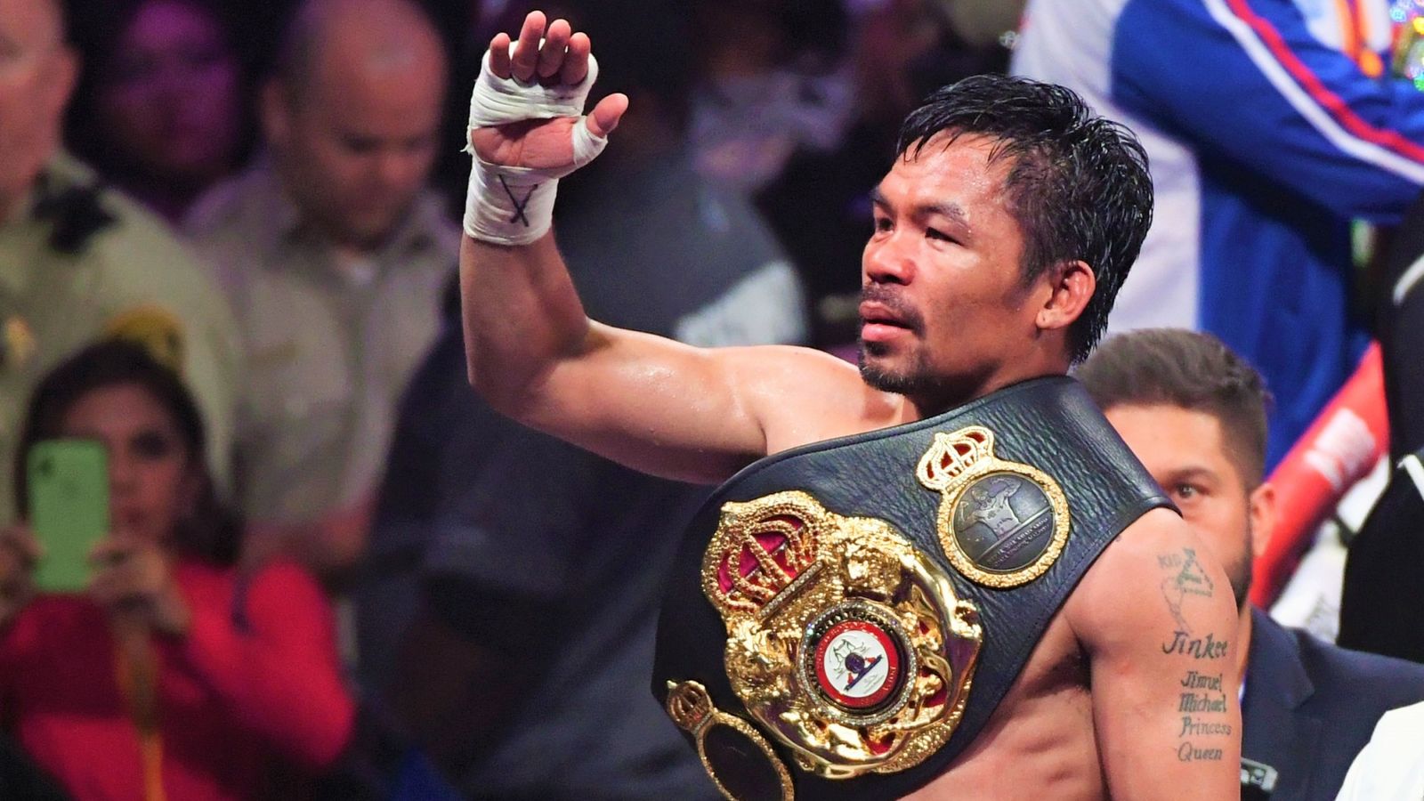 Josh Taylor hails Manny Pacquiao as his hero but would still relish a ...
