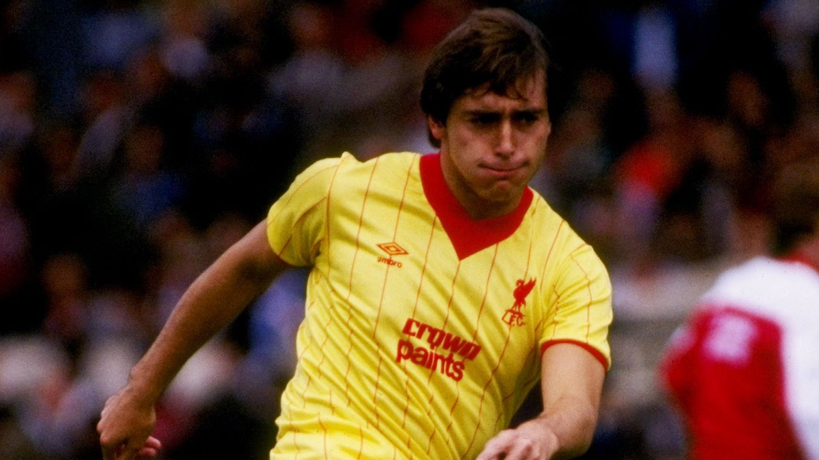 Michael Robinson: Former Liverpool and Republic of Ireland striker dies ...