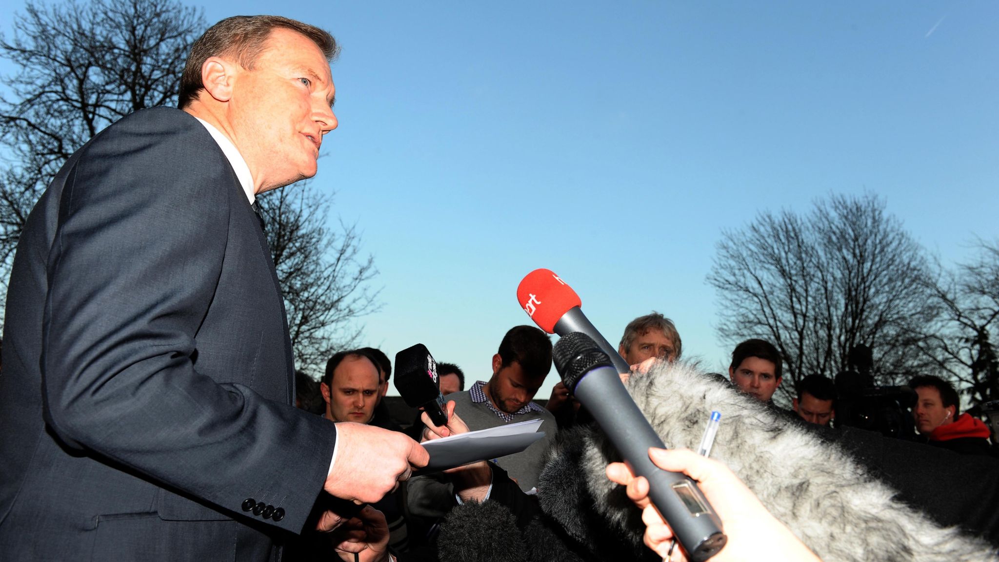 Player transfers could lose over £1billion in value, says LMA's Richard ...