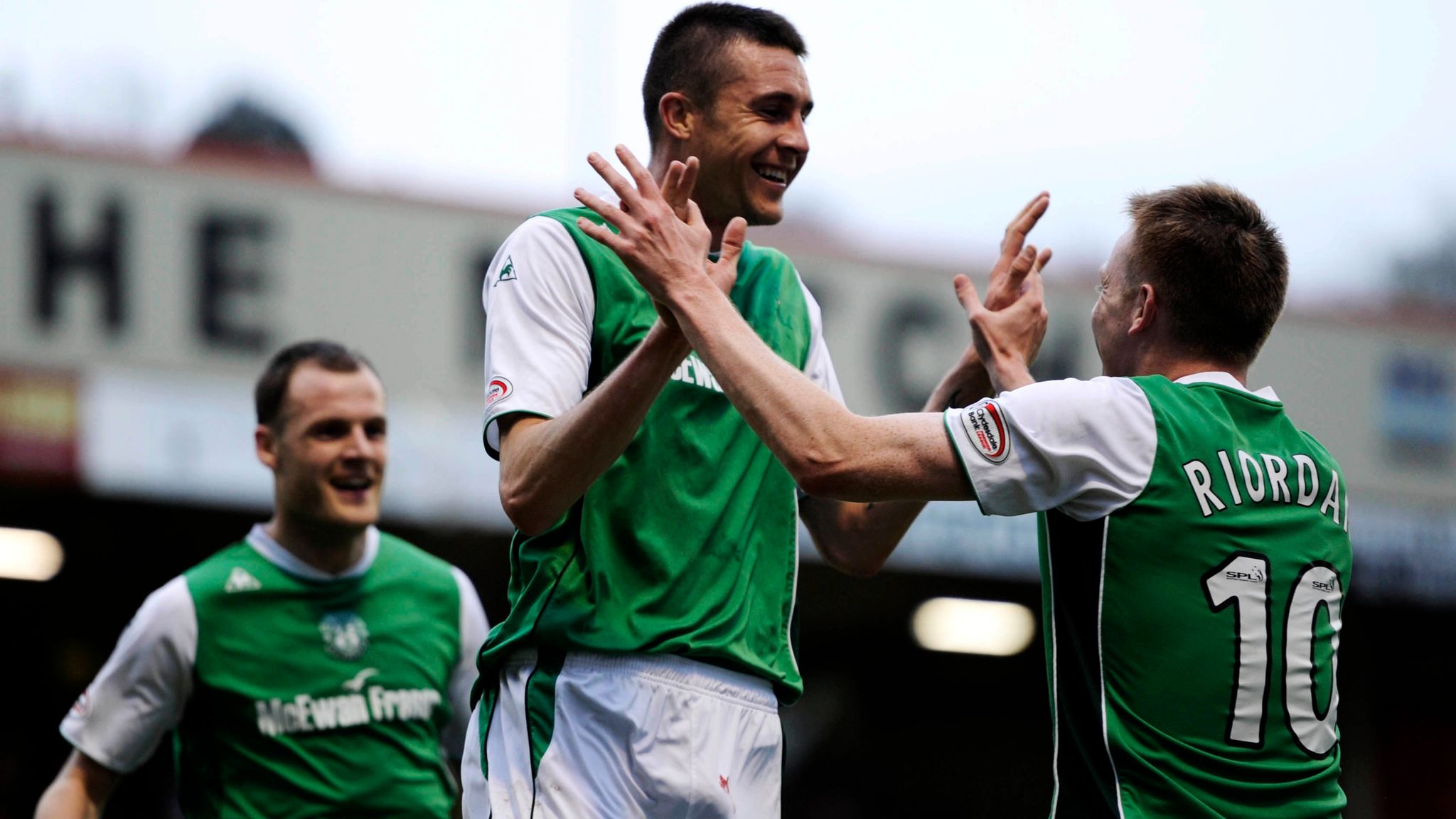 Motherwell 6-6 Hibernian remembered 10 years on | Football News | Sky ...