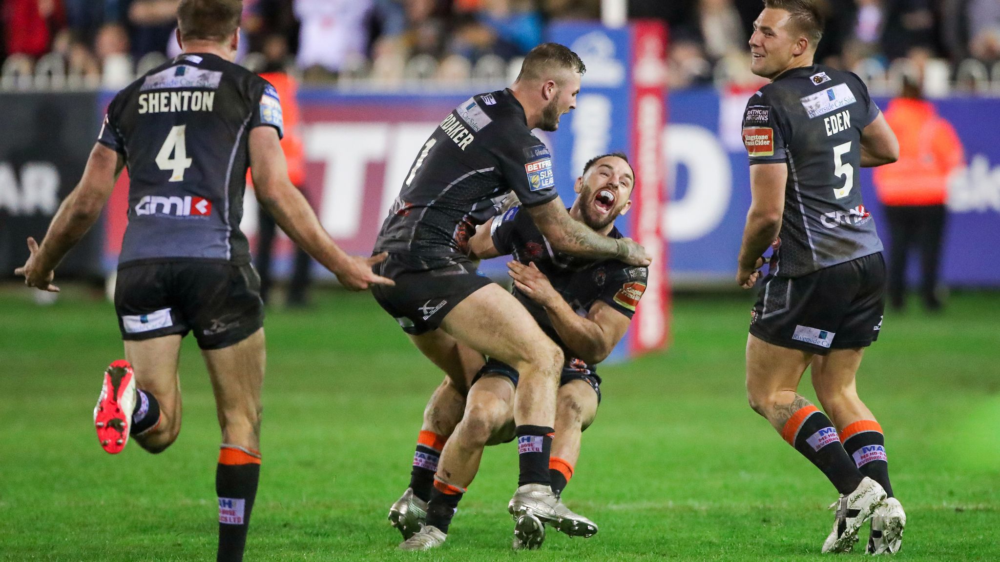 RL Retro: Luke Gale's golden moment for Castleford Tigers in 2017 Super ...