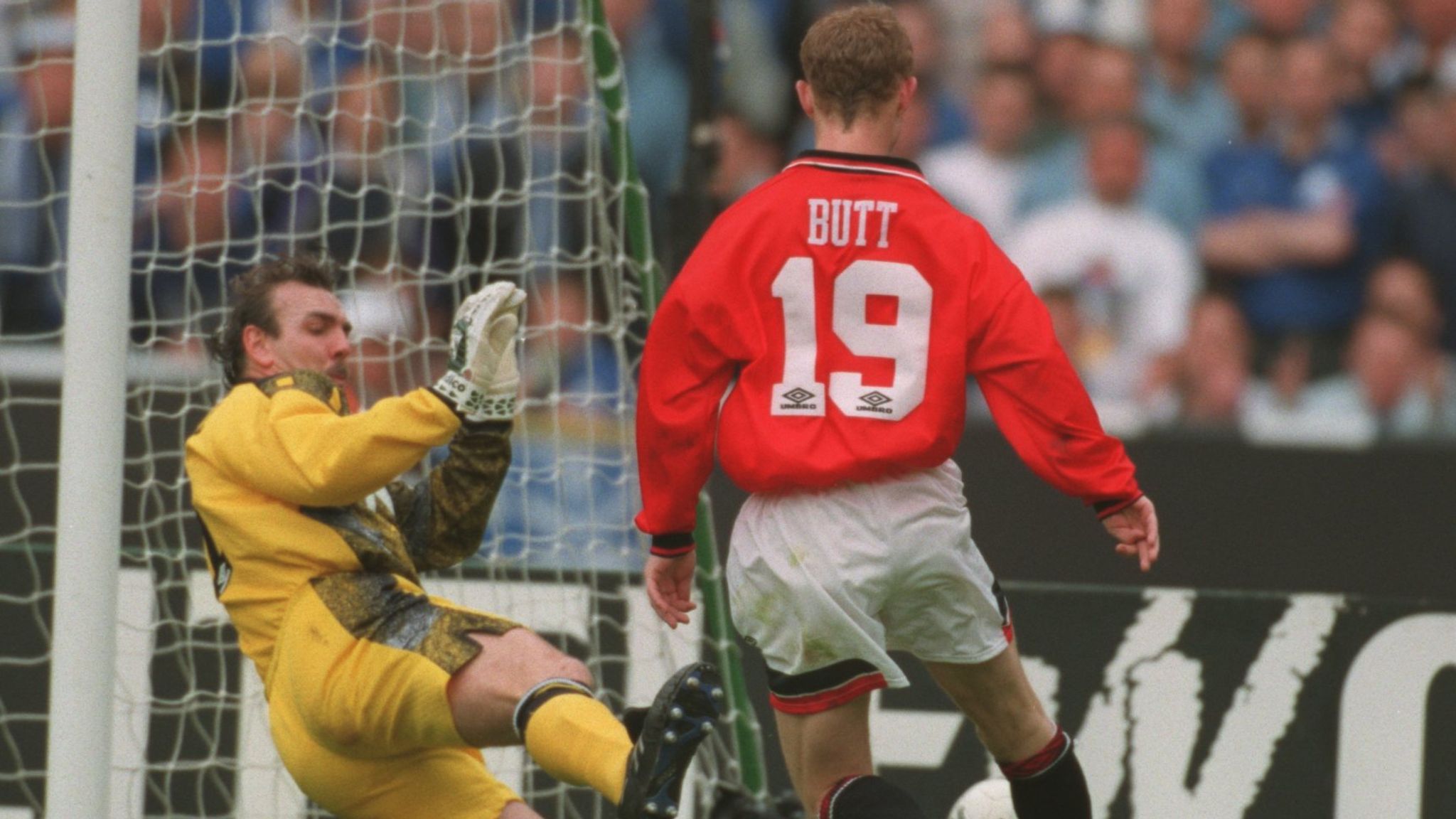 Everton's Dogs of War relived: 25 years on from 1995 FA Cup final win ...