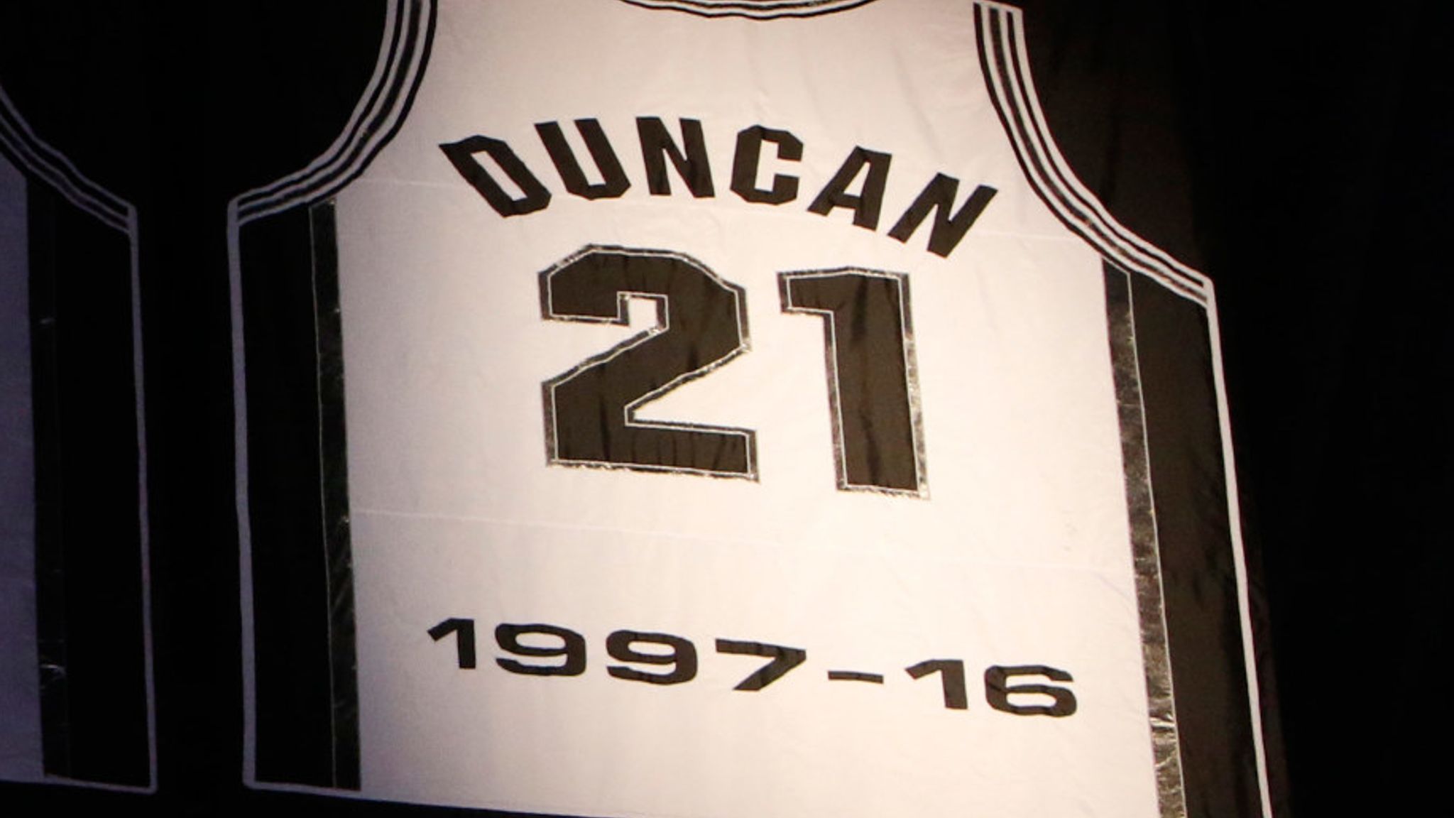 Most iconic NBA numbers: #21 – Kevin Garnett and Tim Duncan | NBA News ...