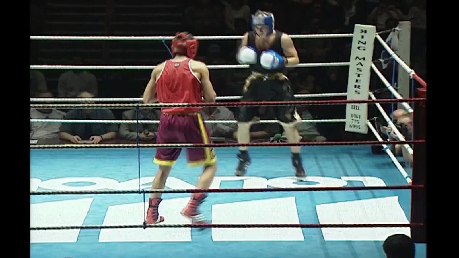 Amir Khan suffered his first knockdown at the hands of amateur opponent ...