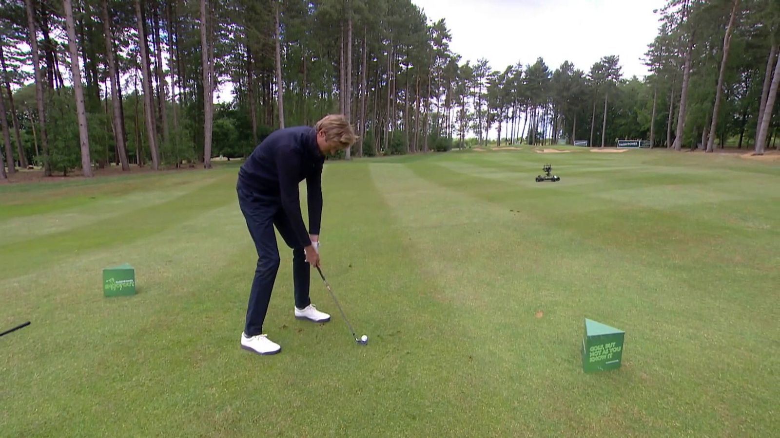 Crouch using a kids club! | Golf News | Sky Sports