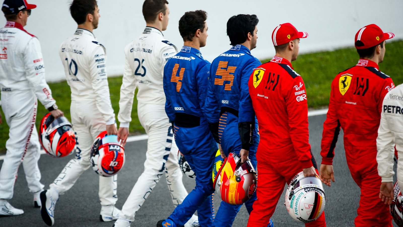 F1 drivers discussing taking a knee at F1's Austrian GP return | F1 ...