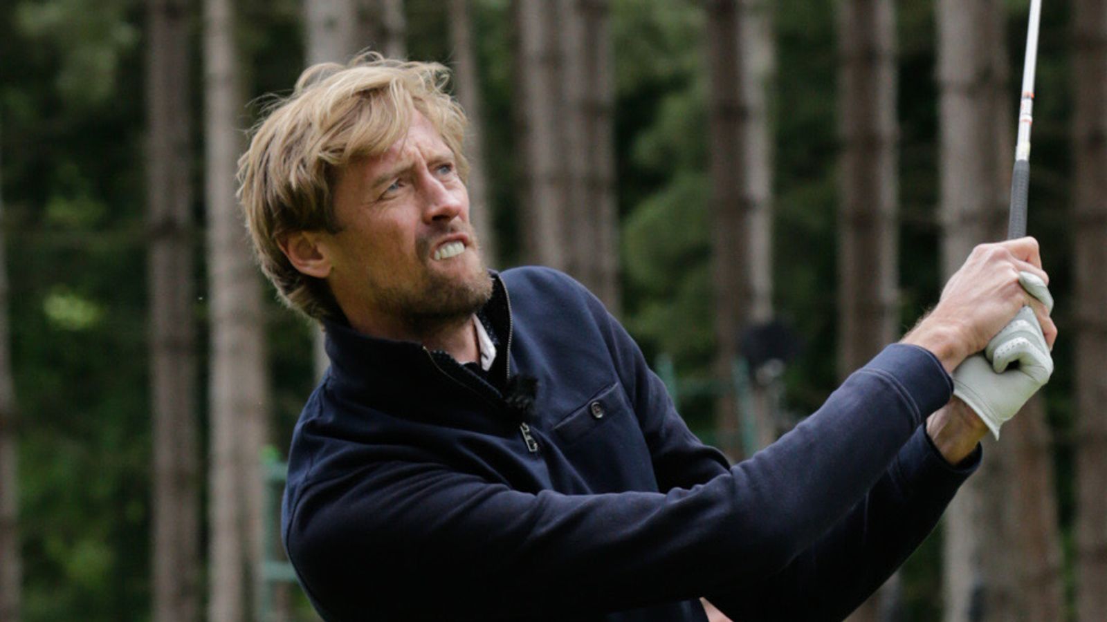 Crouch hits the post! | Golf News | Sky Sports