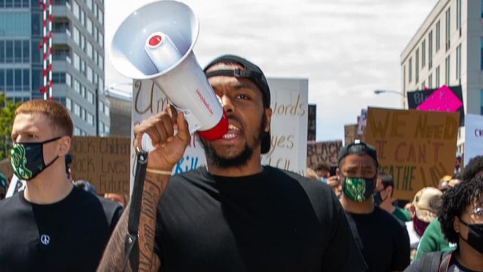 Sterling Brown leads protest of 7,500 in Milwaukee | NBA News | Sky Sports