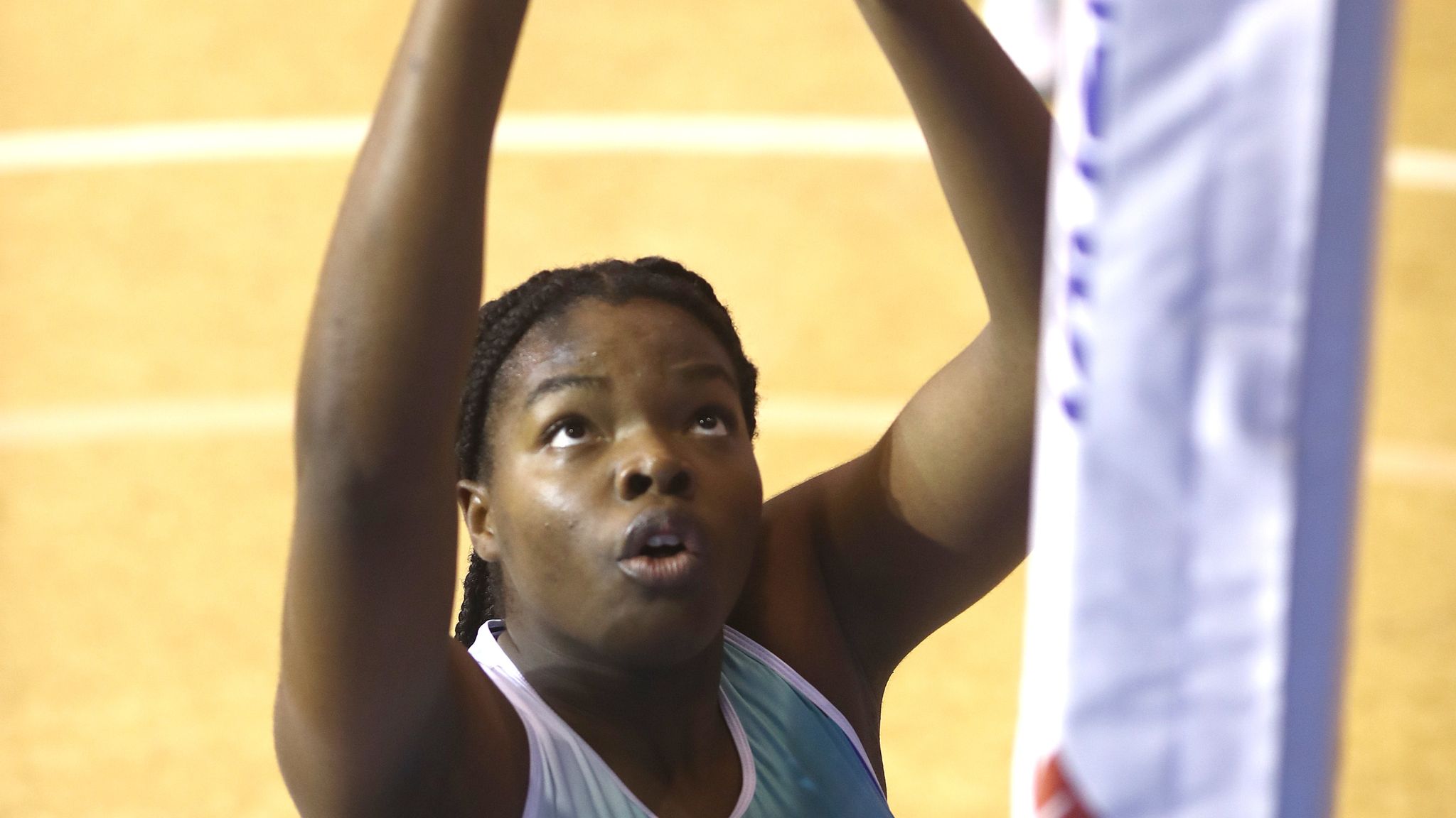 Cadbury Netball Series: New Zealand vs England Vitality Roses talking ...