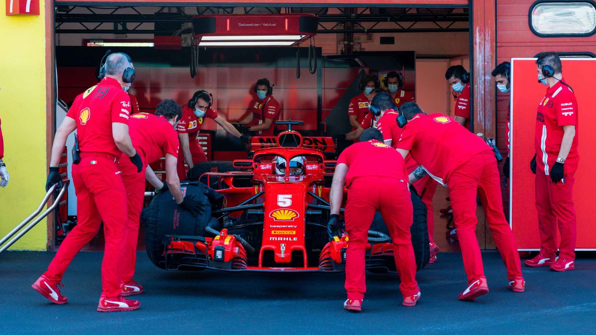 Sebastian Vettel back in Ferrari for Mugello test before F1 2020 start ...