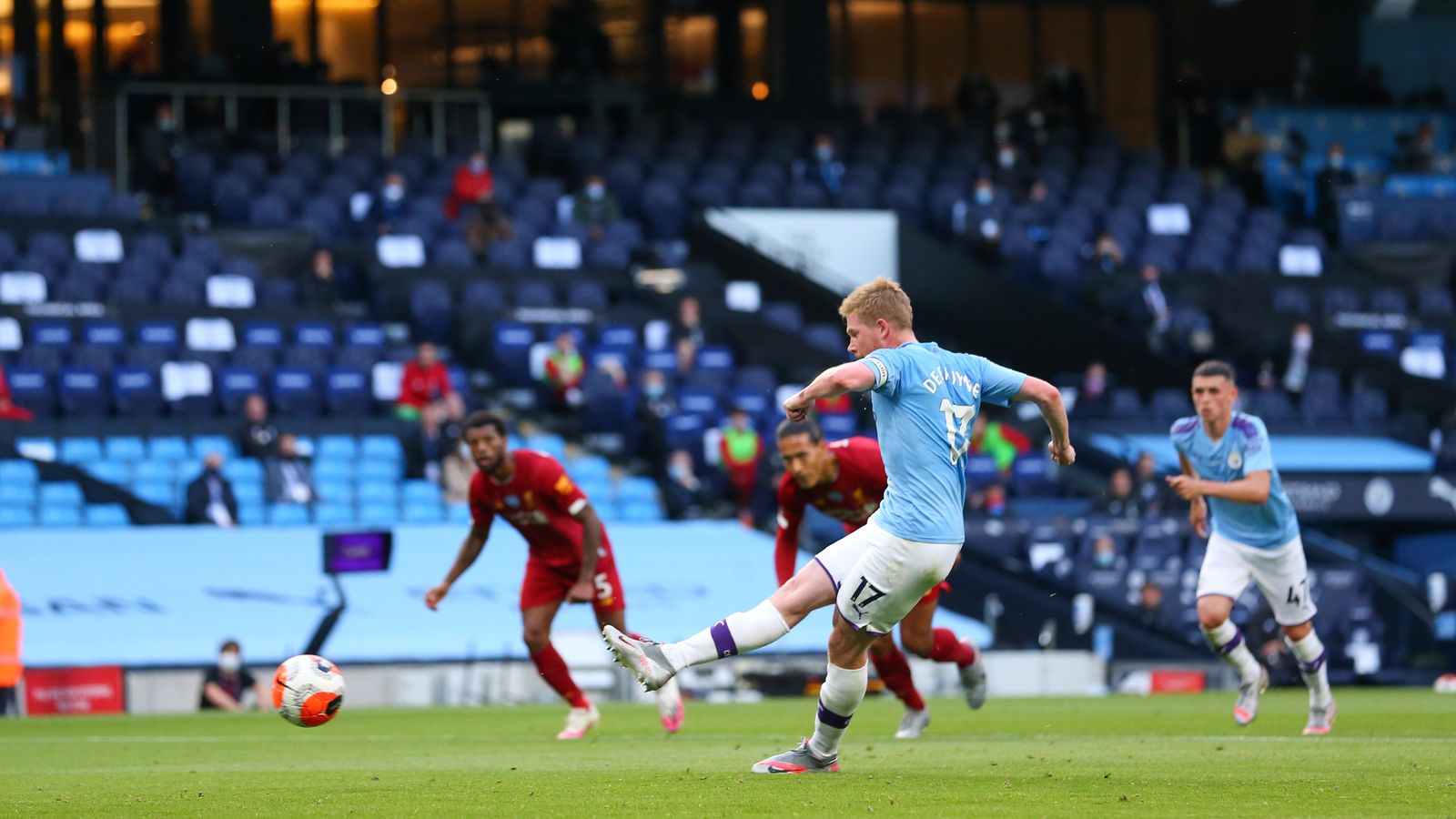 Kevin De Bruyne was the star as Manchester City thrashed Liverpool ...