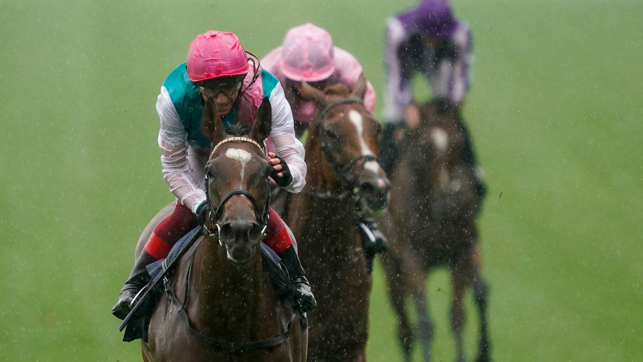 Enable makes history with third King George win at Ascot | Racing News ...