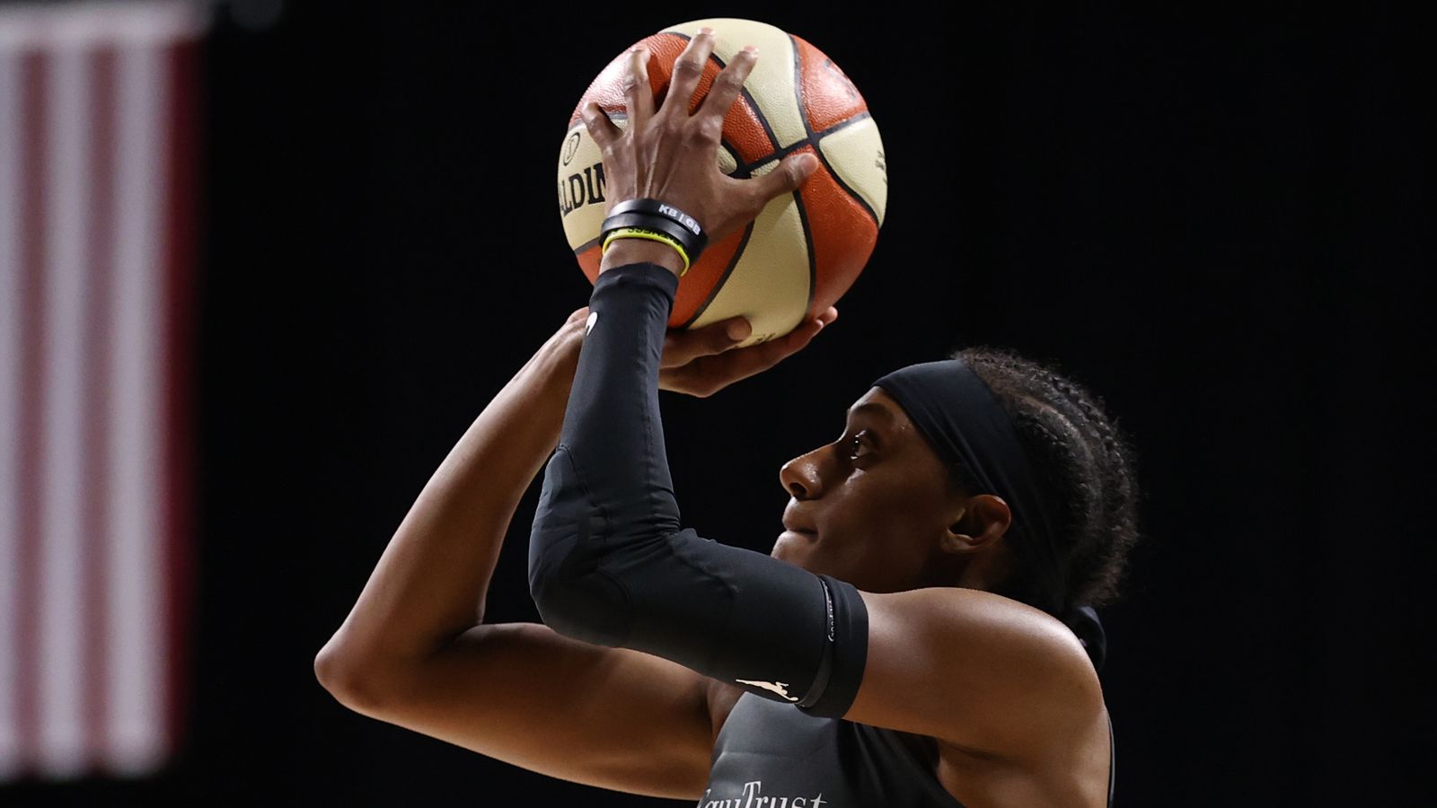 WNBA: Brittney Sykes, Chelsea Gray star as Los Angeles Sparks beat ...