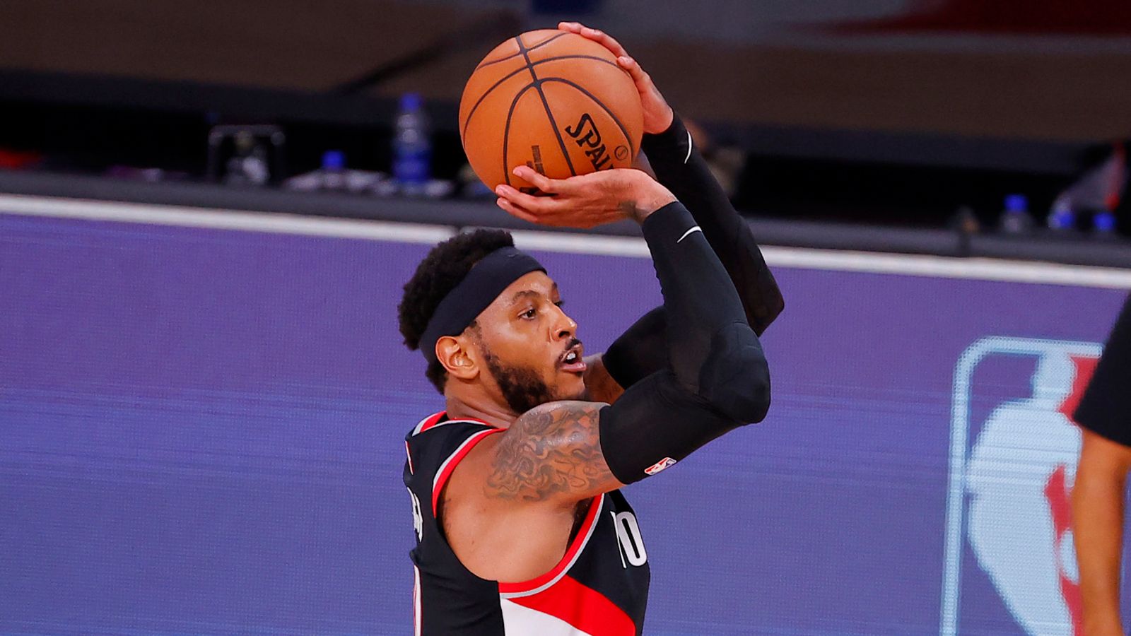 Damian Lillard hails 'Hall of Famer' Carmelo Anthony after clutch ...