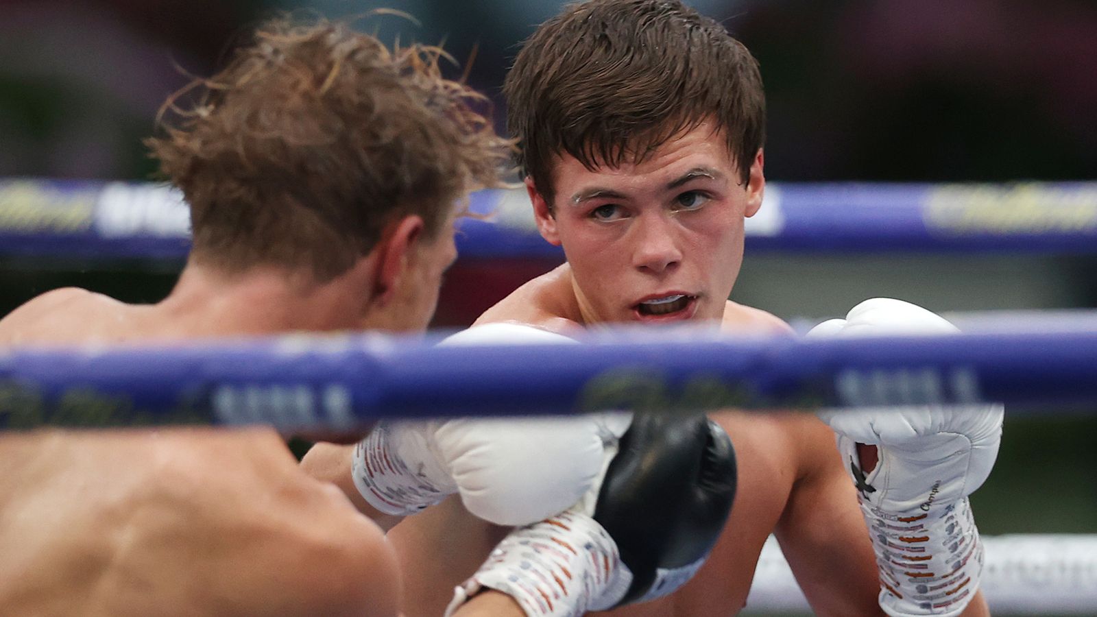 Harper vs Jonas: Chris Billam-Smith ruthlessly stops Nathan Thorley to ...