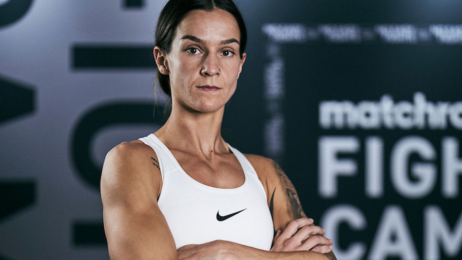 Harper vs Jonas: Ewa Brodnicka signs with Matchroom to set up ...