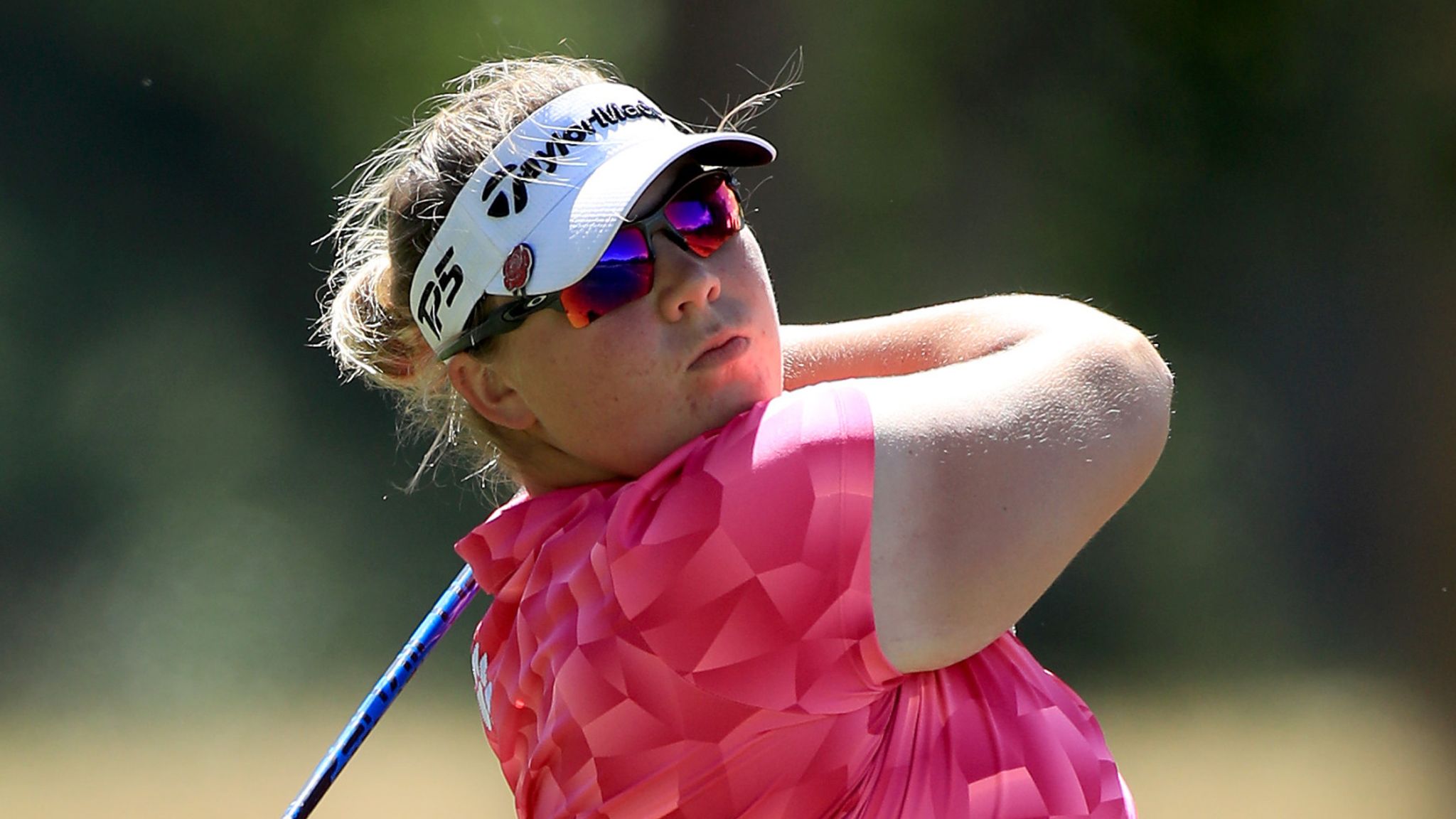 Rose Ladies Series: Alice Hewson has four-shot lead after first day of ...