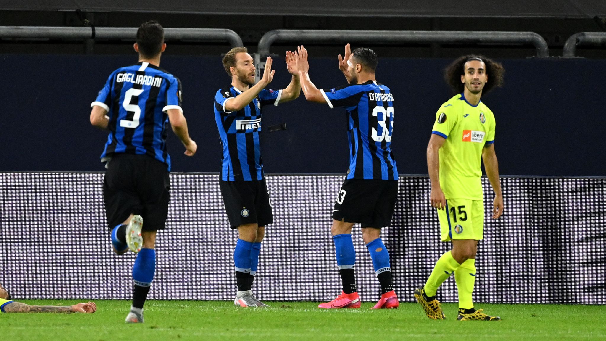 Europa League round-up: Goals from Romelu Lukaku and Christian Eriksen ...