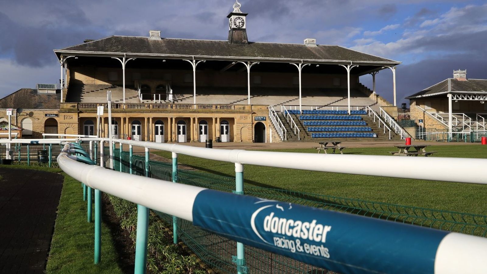 St Leger Festival: No fans allowed to attend at Doncaster from Thursday ...