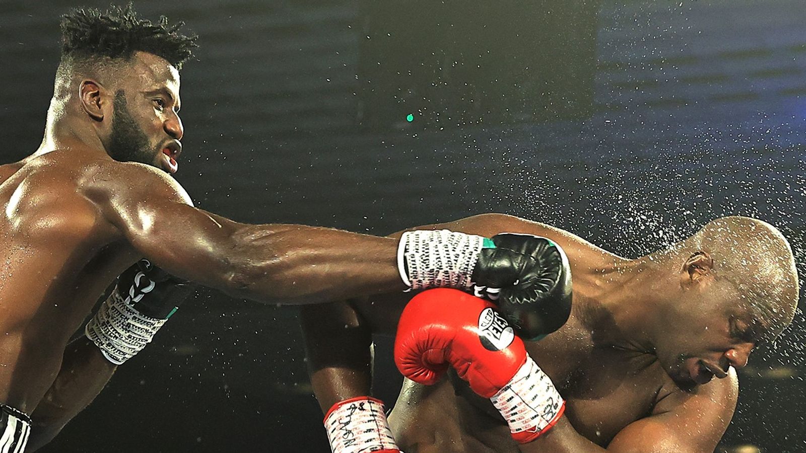 Efe Ajagba has to settle for points victory after injuring hand in Las ...