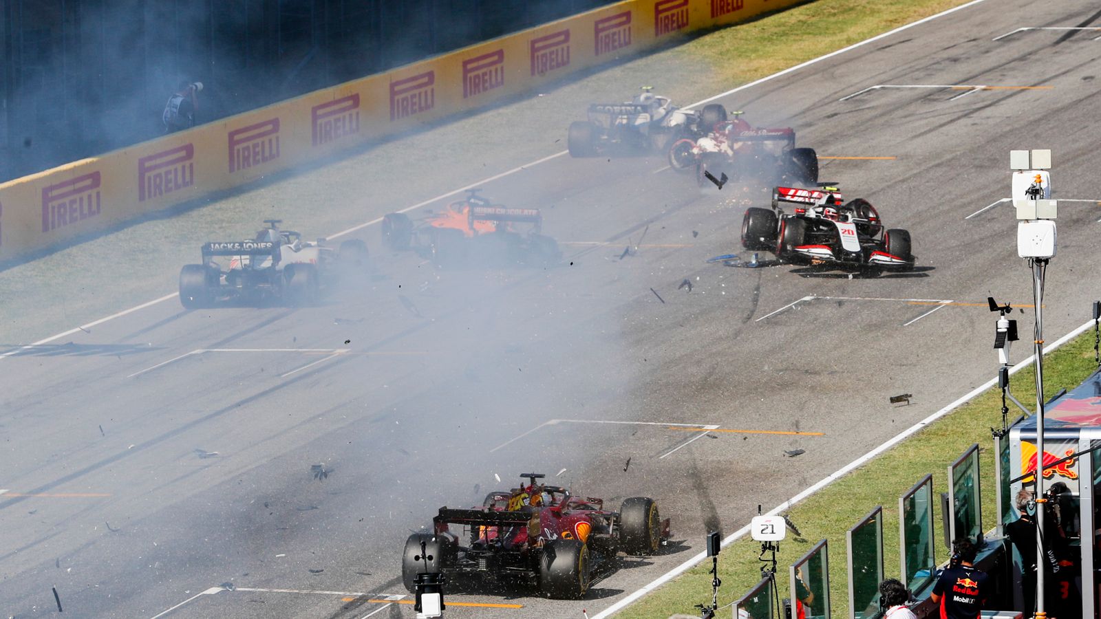 SkyPad: Big crash explained | F1 News | Sky Sports