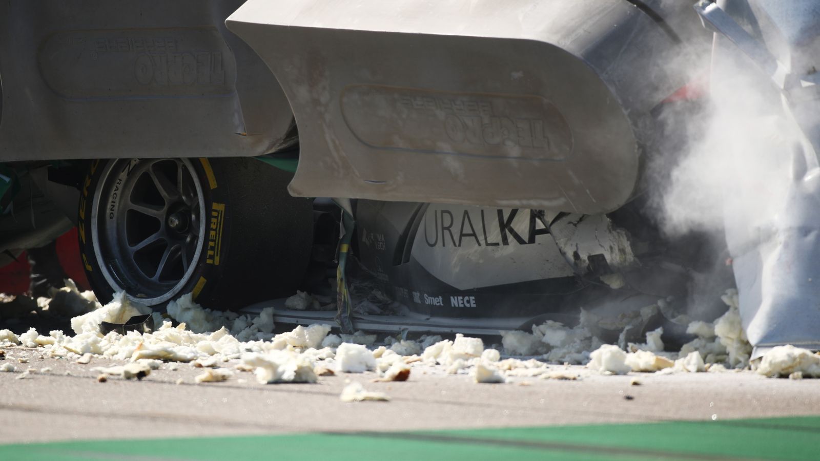 F2 race at Russian GP abandoned after high-speed two-car crash | F1 ...