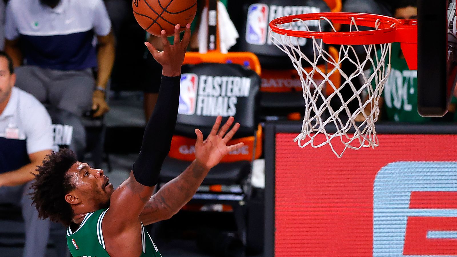 Smart's brilliant reverse 'And 1' lay-up | NBA News | Sky Sports