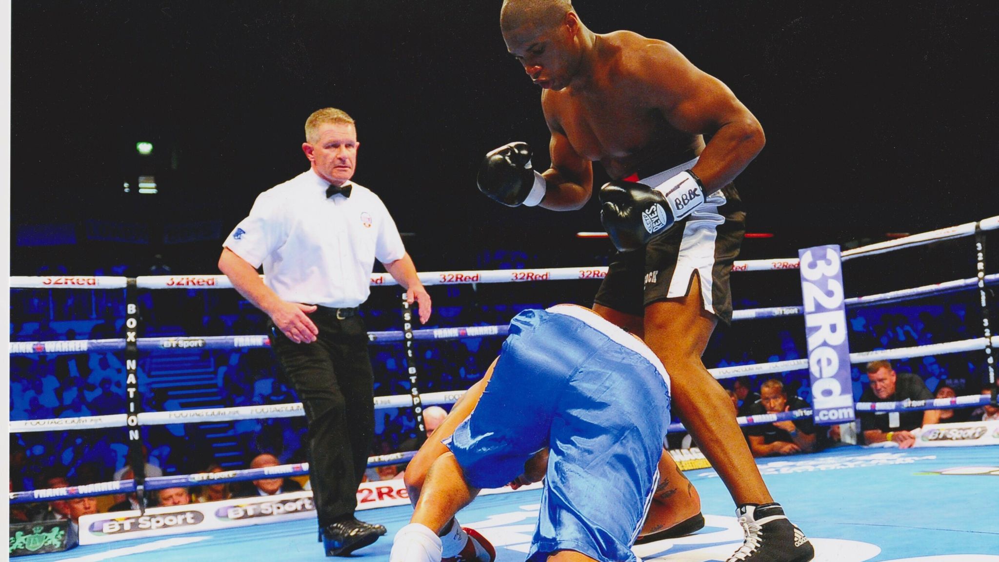 Lee Cook is the record-setting boxing referee – these are his secrets ...
