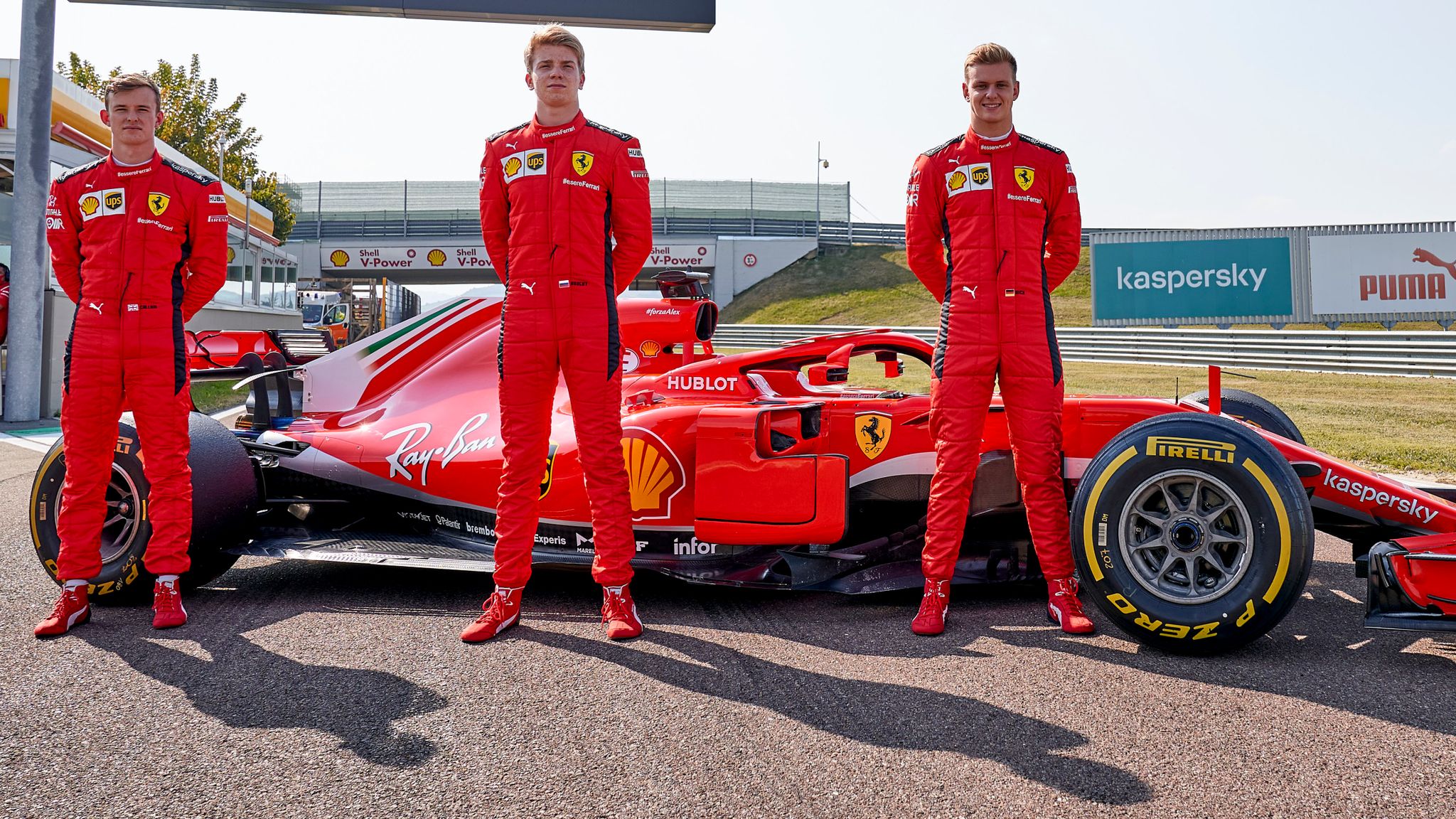 Mick Schumacher, Callum Ilott, Robert Shwartzman test Ferraris | F1 ...