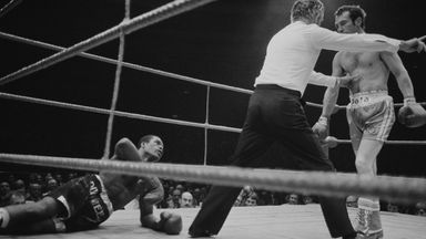 Alan Minter: British boxing legend dies aged 69 | Boxing News | Sky Sports