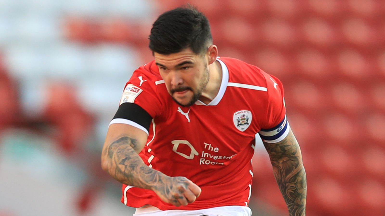 Barnsley 1-0 Watford: Alex Mowatt scores stunner in narrow win at ...