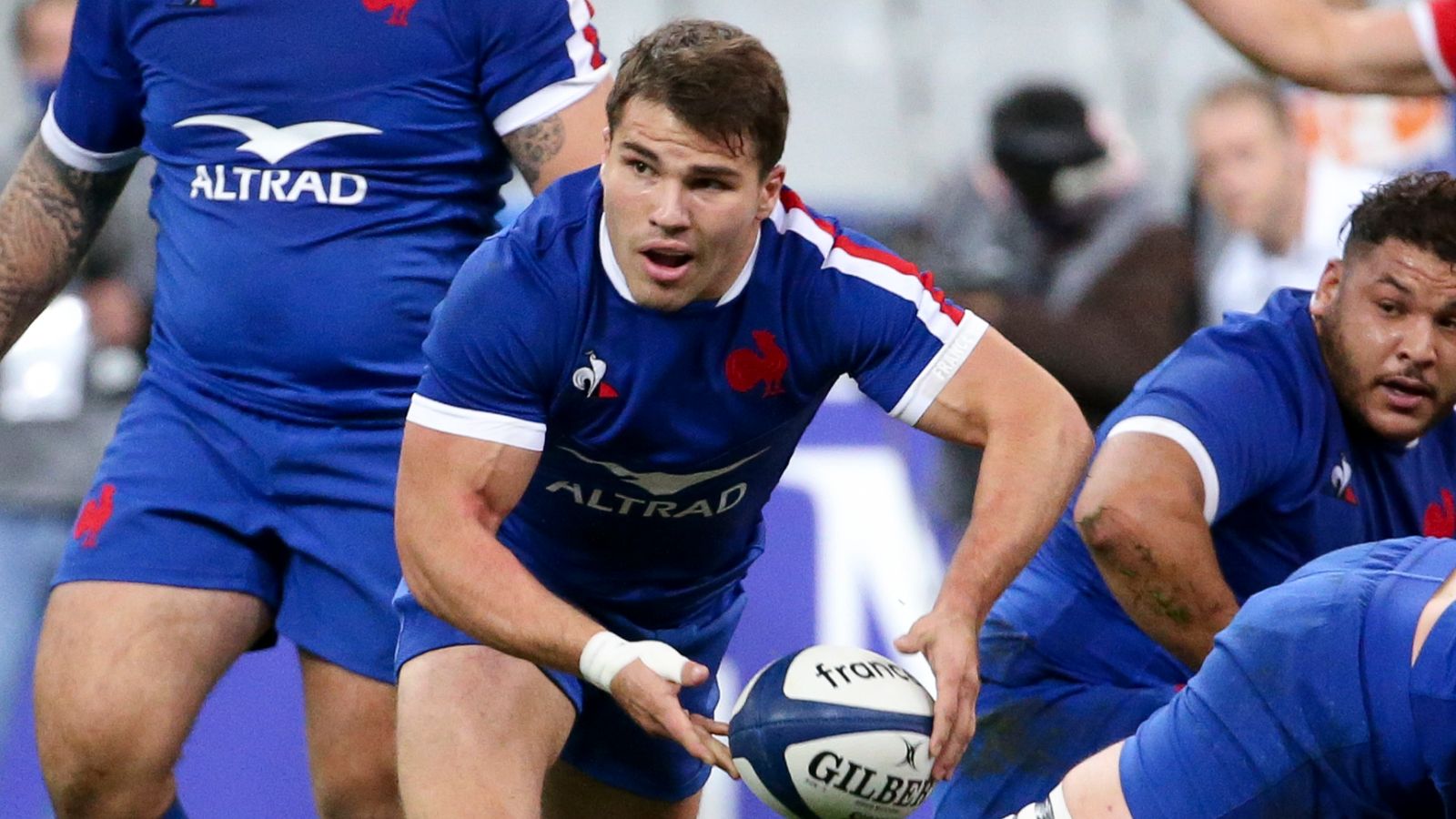 Antoine Dupont wins Six Nations best player award | Rugby Union News | Sky Sports