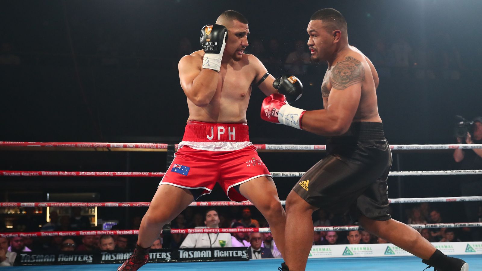 Justis Huni storms to Australian heavyweight title on destructive ...