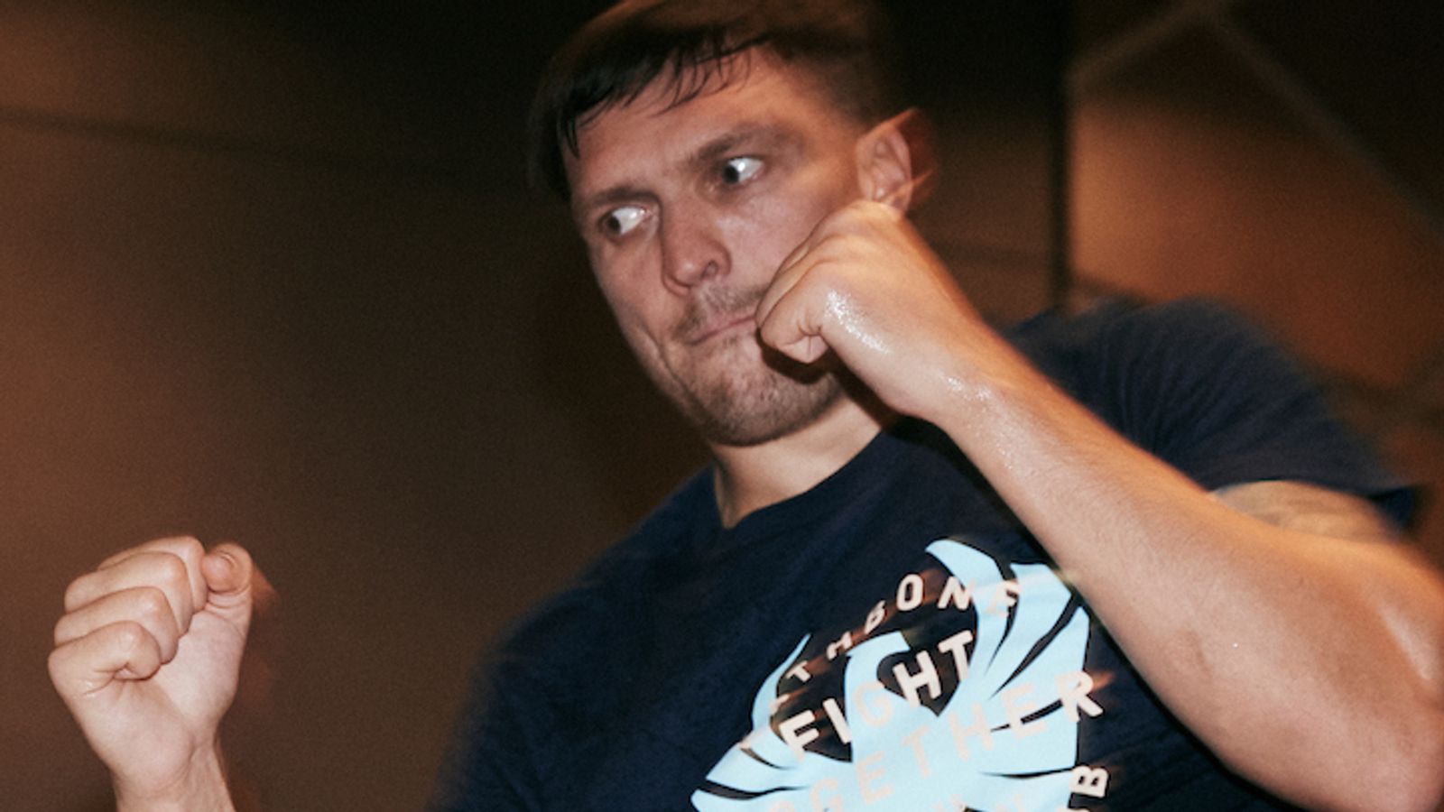 Usyk vs Chisora: Is Oleksandr Usyk too small and light to be a ...