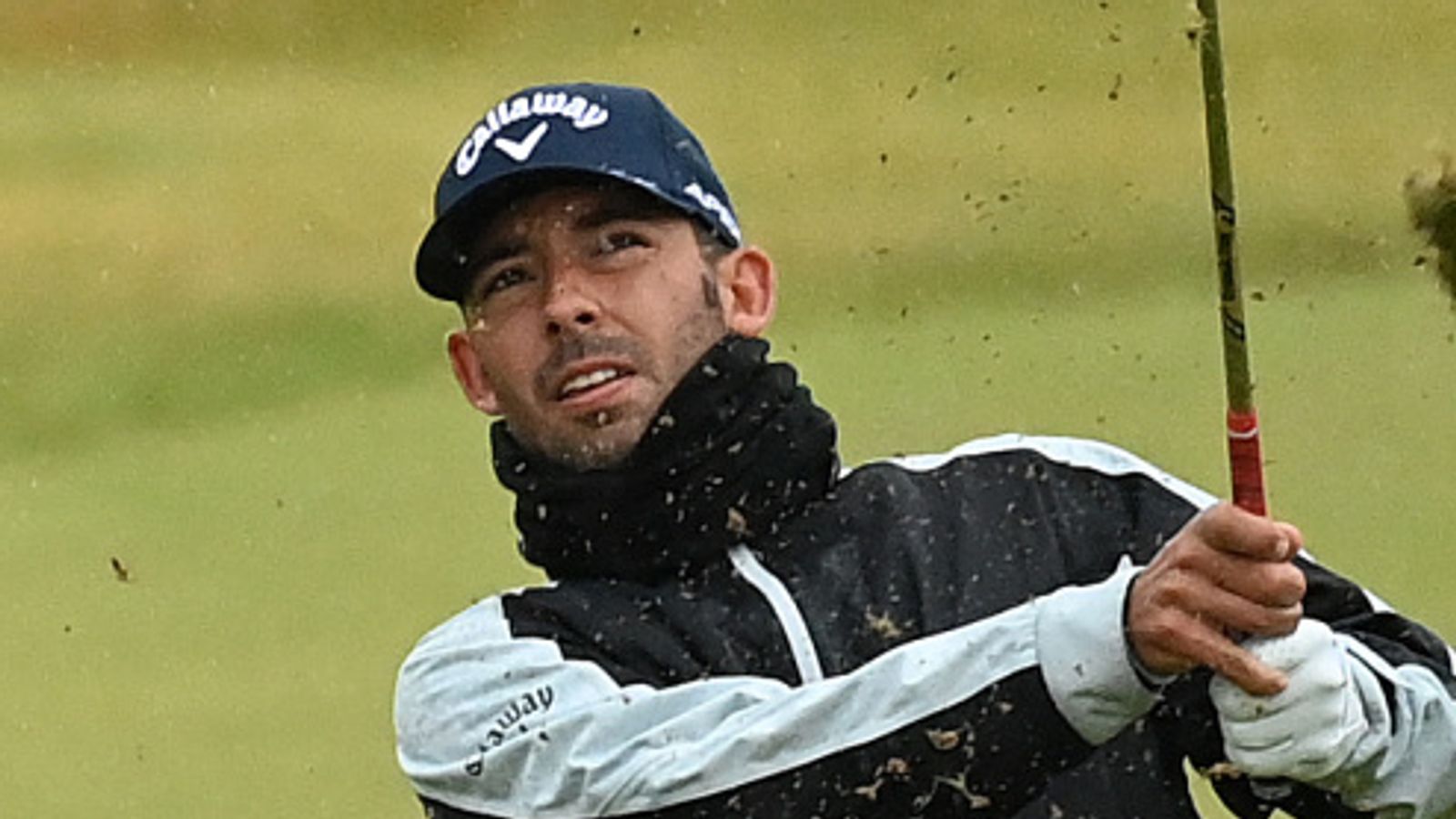 Larrazabal sprints for cover! | Golf News | Sky Sports