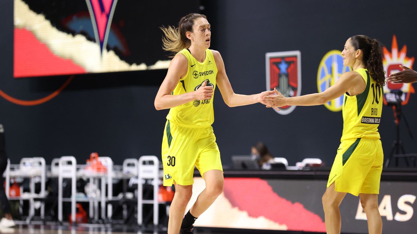 Stewart fires for 22 as Storm win Game 2 | NBA News | Sky Sports